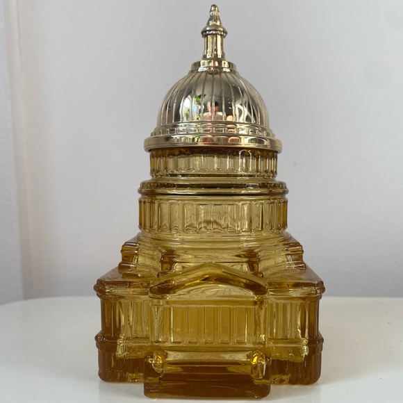 Accents | Vintage Avon Us Capitol Building Perfume Bottle | Poshmark